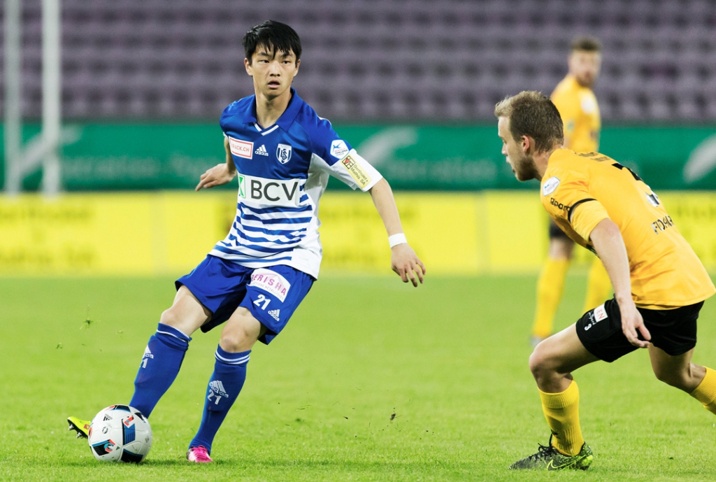 RENCONTRE AVEC MING YANG YANG