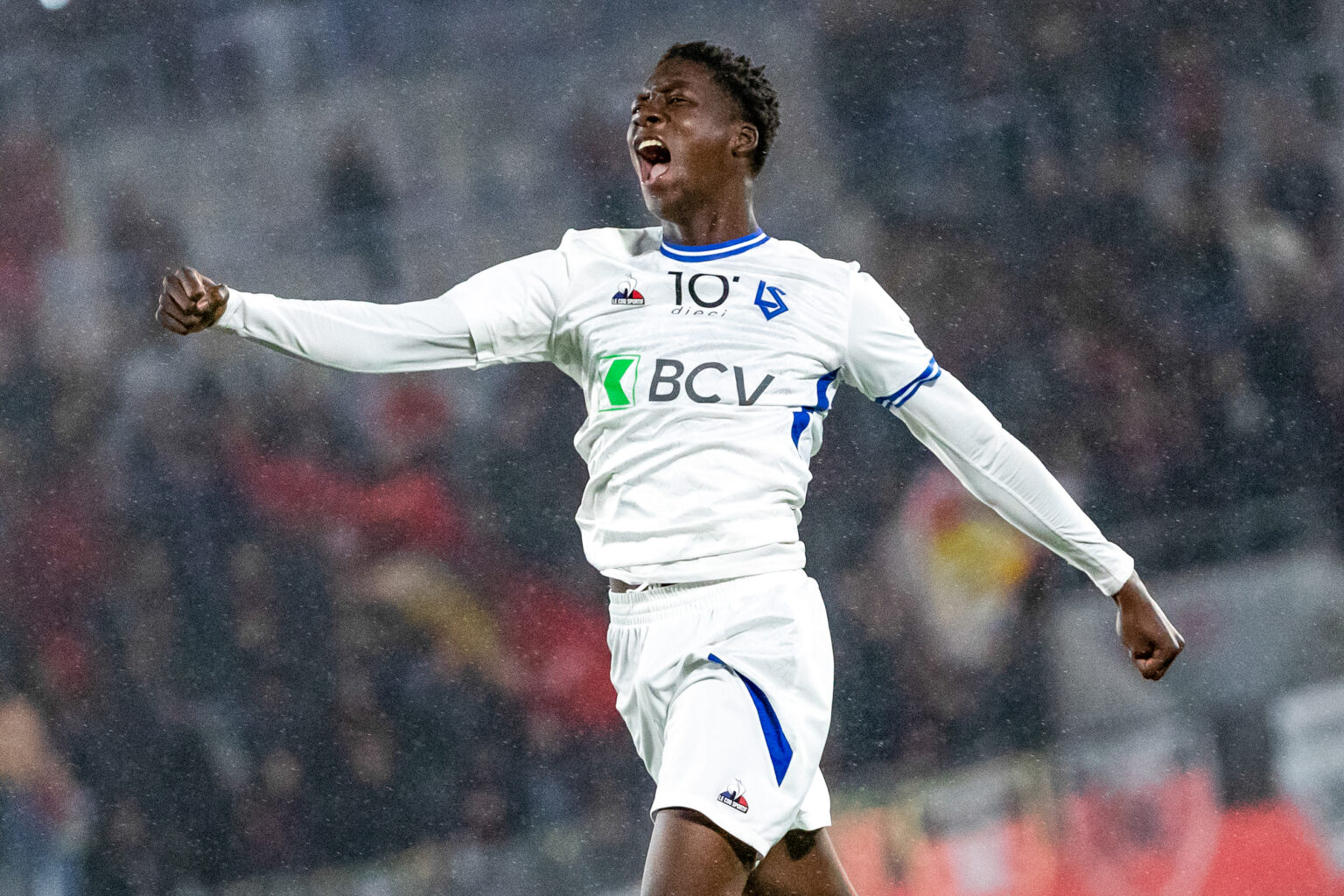 Mayka Okuka a été convoqué pour la première fois en sélection nationale ...